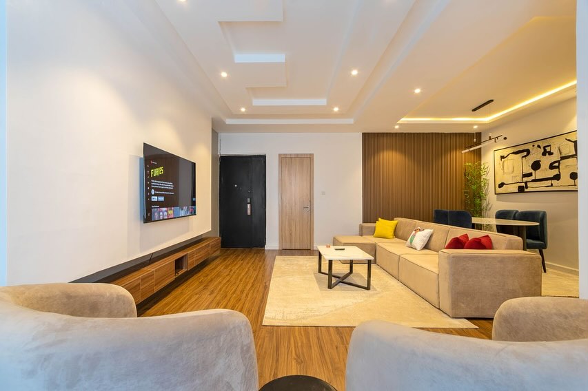 Cozy 2 Bedroom Apartment in Lekki Phase 1 - commerce central ...