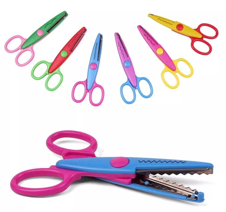 Plastic Zigzag Scissors - Montessori Mall | Flutterwave Store